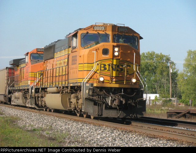 BNSF 8889 CP's Tomah Sub.